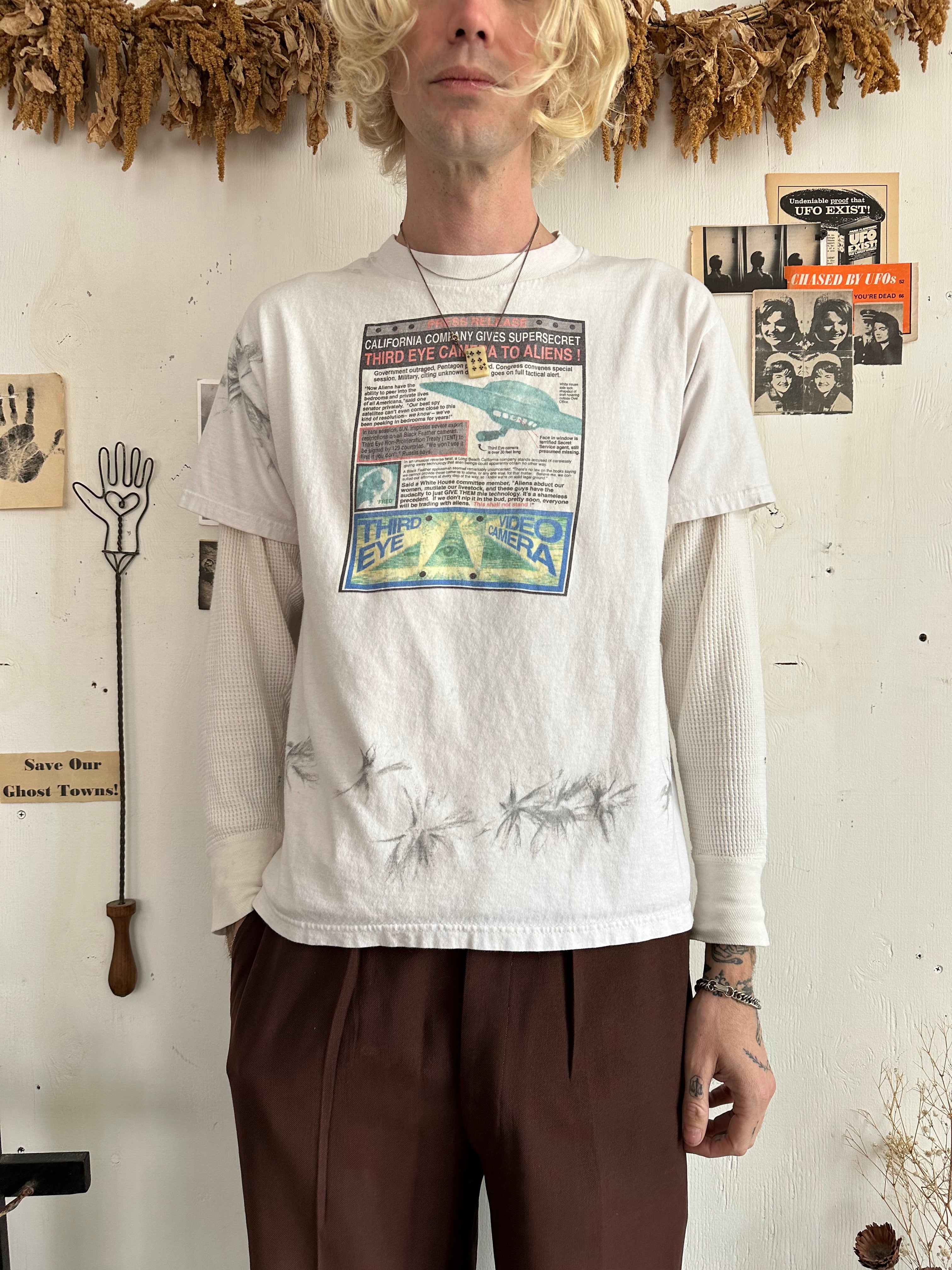 2000s Third Eye Video Camera T-Shirt – Handbook